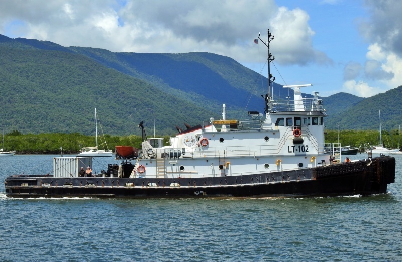 USAV MYSTIC - Tug