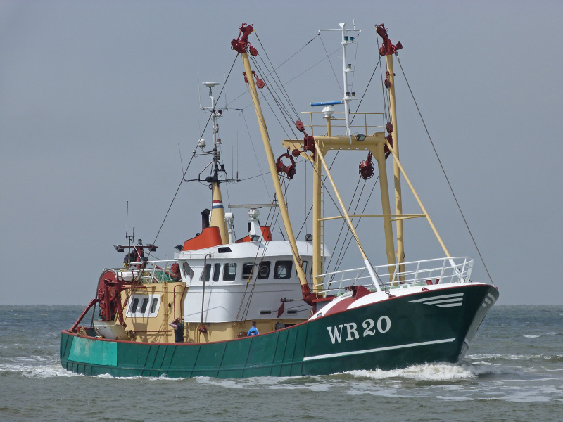 UK62 JELTJE - Fishing