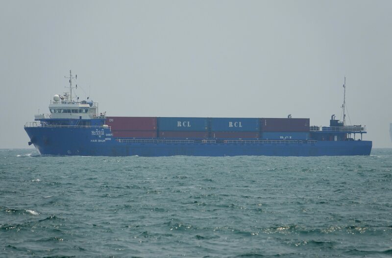 HARI BHUM - Container / Feeder 1
