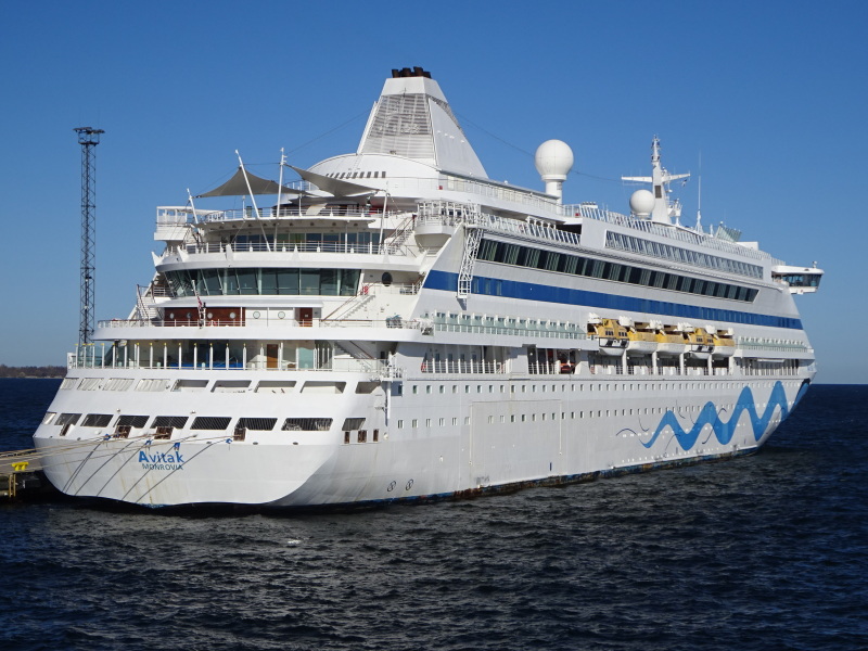 BLUE DREAM MELODY - Cruise