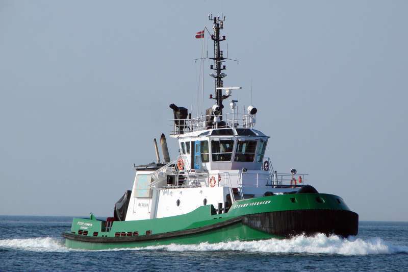 RN POSEIDON - Tug