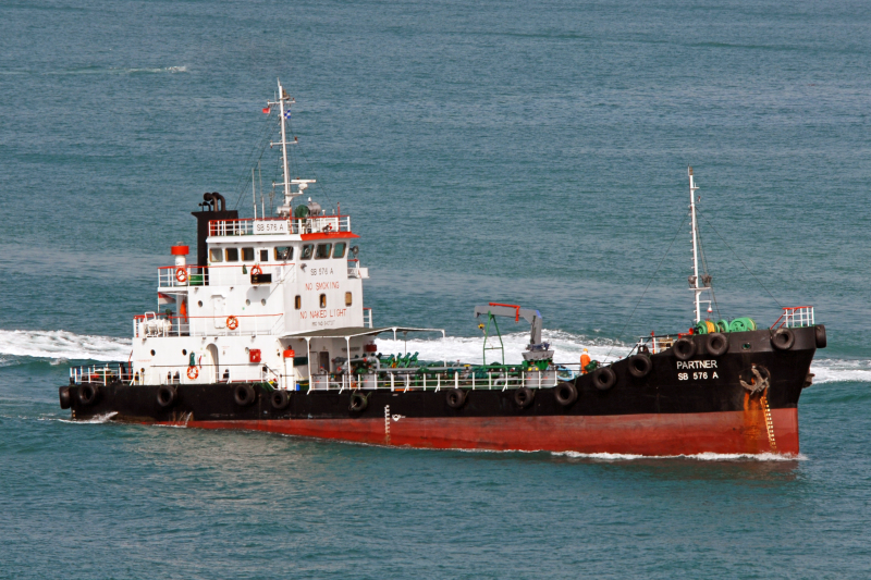 CNC 7 - Bunker tanker