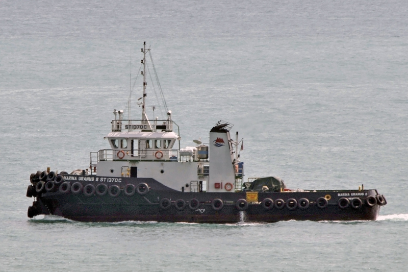 URANUS 2 - Tug
