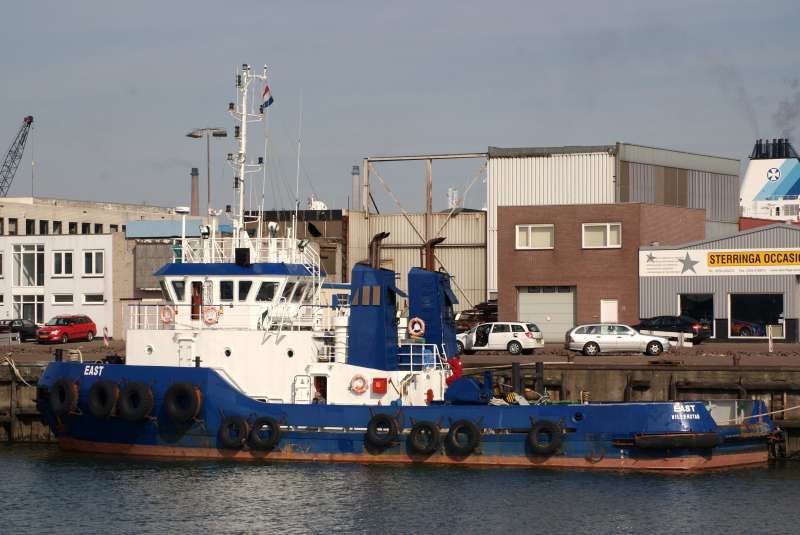 PROTUG 33 - Tug
