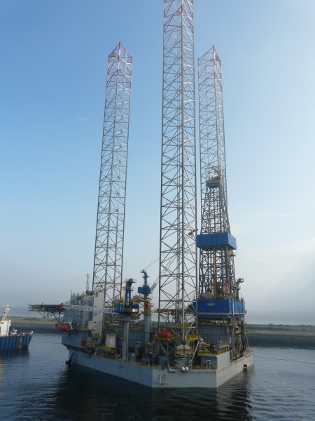 ADMARINE 339 - Oil service / Platform