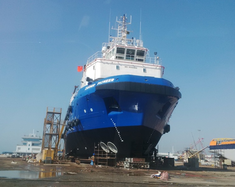 ZAKHER PIONEER - Utility vessel