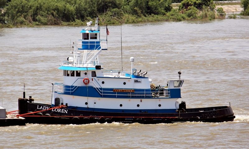 LADY LOREN - Tug