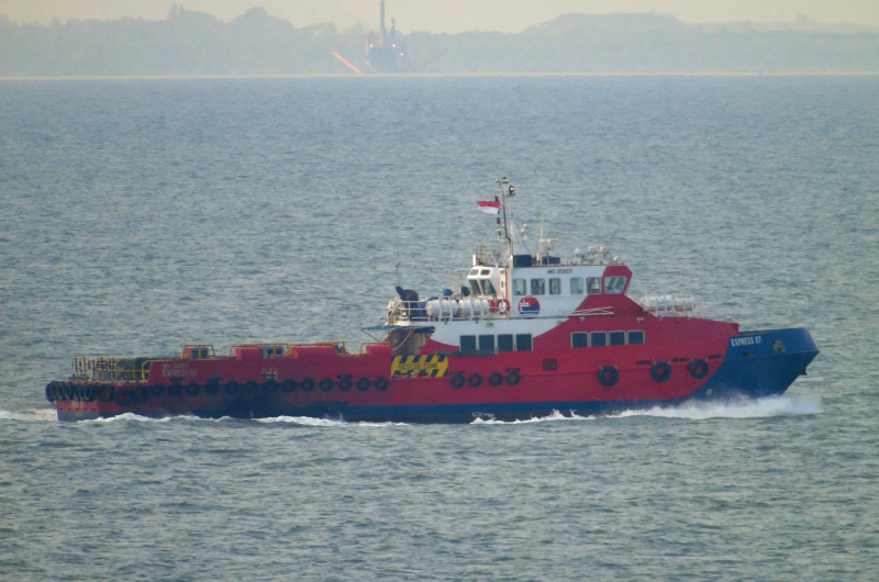 EXPRESS 87 - Oil service / PSV