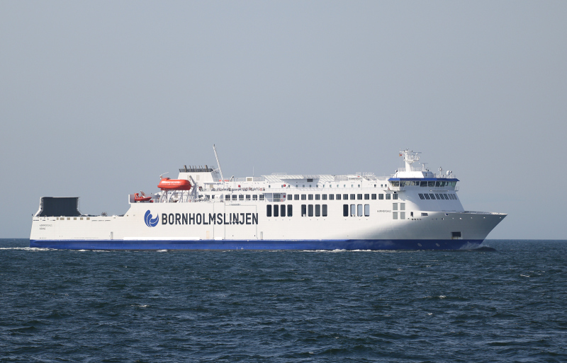 HAMMERSHUS - Ferry