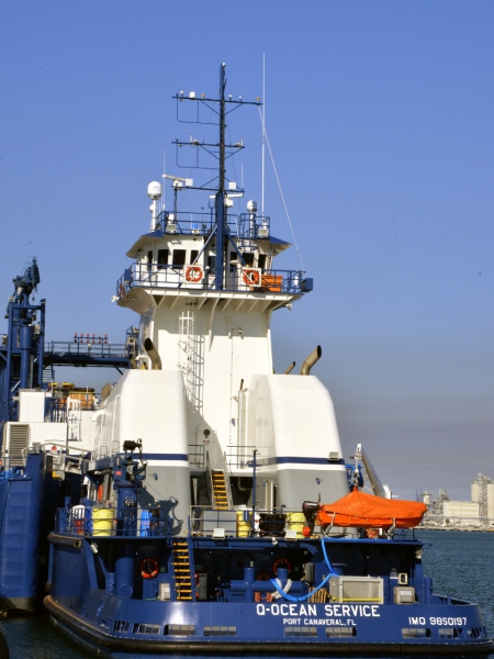 Q-OCEAN SERVICE - Tug
