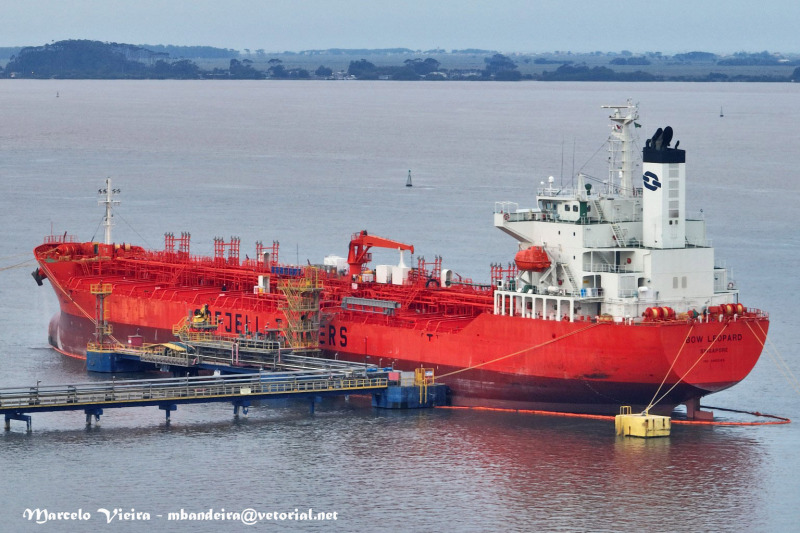 BOW LEOPARD - Tanker / Flexy