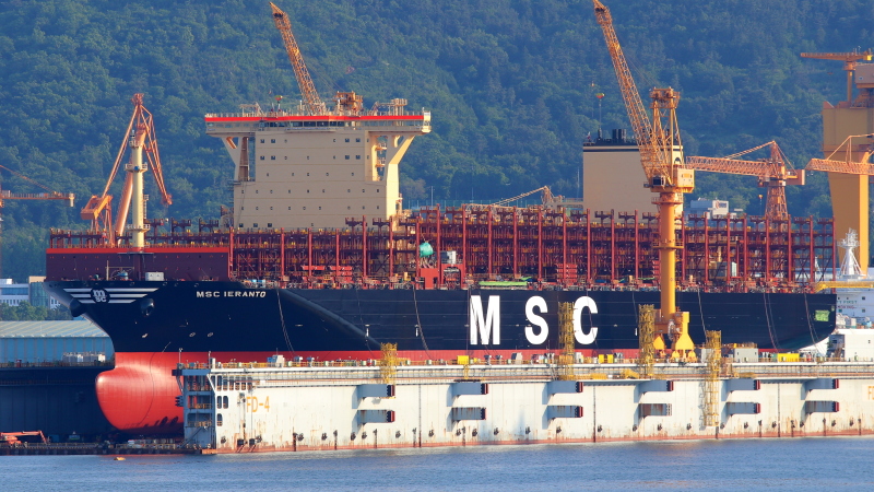 MSC IERANTO - Container / Suezmax