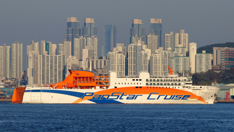 PANSTAR MIRACLE - Ferry