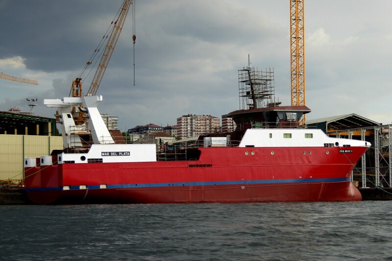 ERIN BRUCE II - Fishing